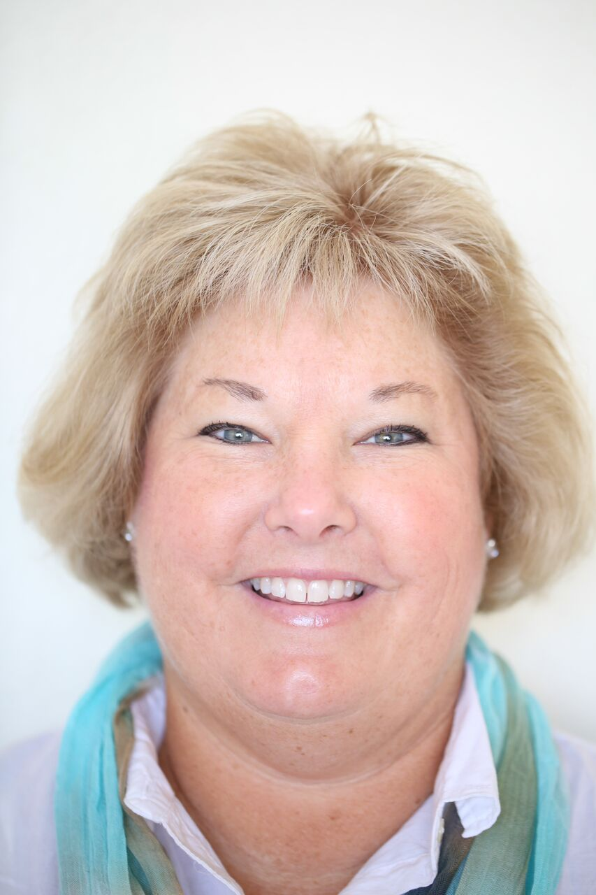 About Our Staff - Little Owly's